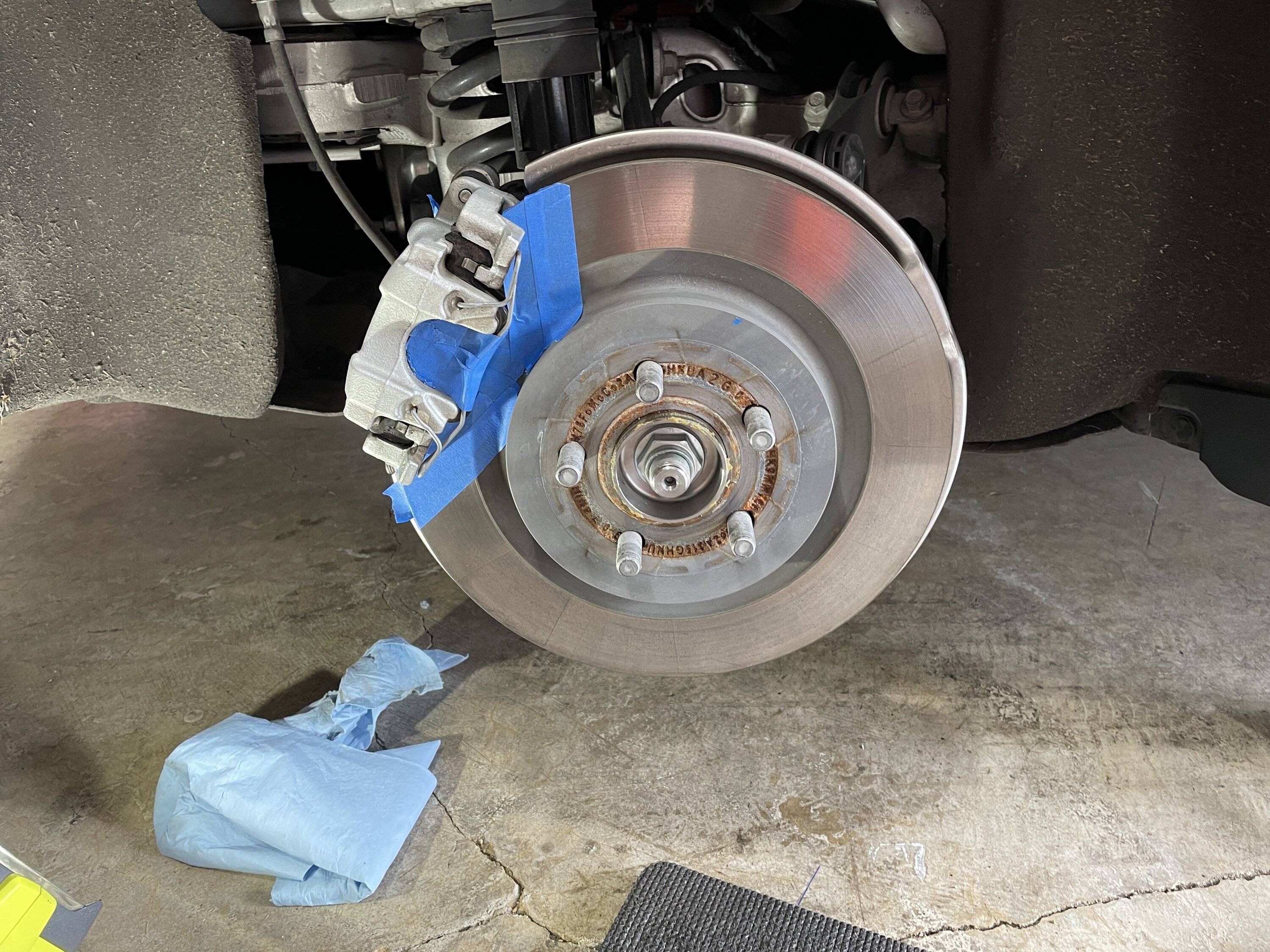 Painted brake calipers on my Premium (pic heavy) | MachEforum - Ford ...