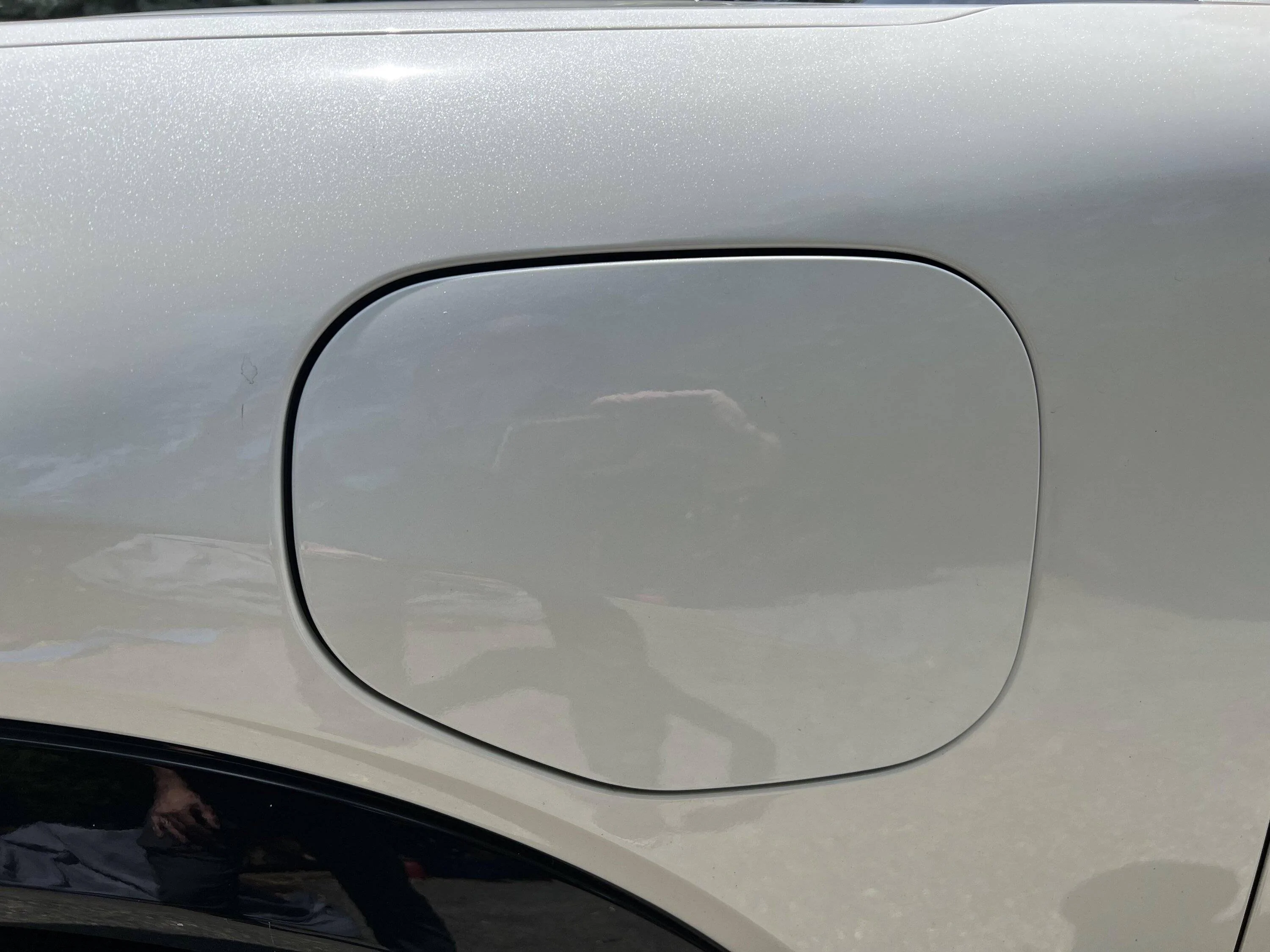 Procedure to align the charge port door cover? | MachEforum - Ford ...