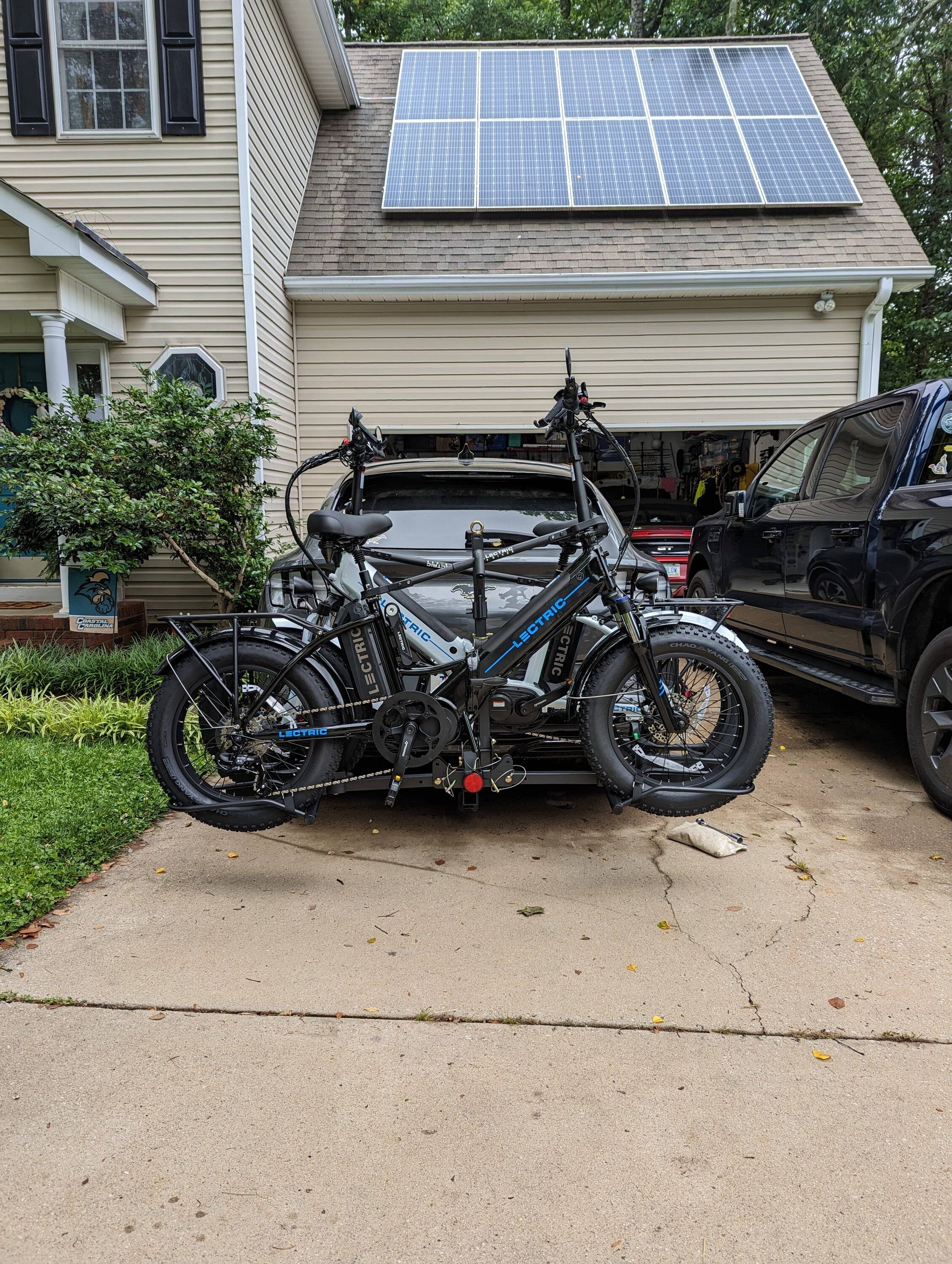 Thule rails and Force XT XL roof box installed & efficiency tested ...