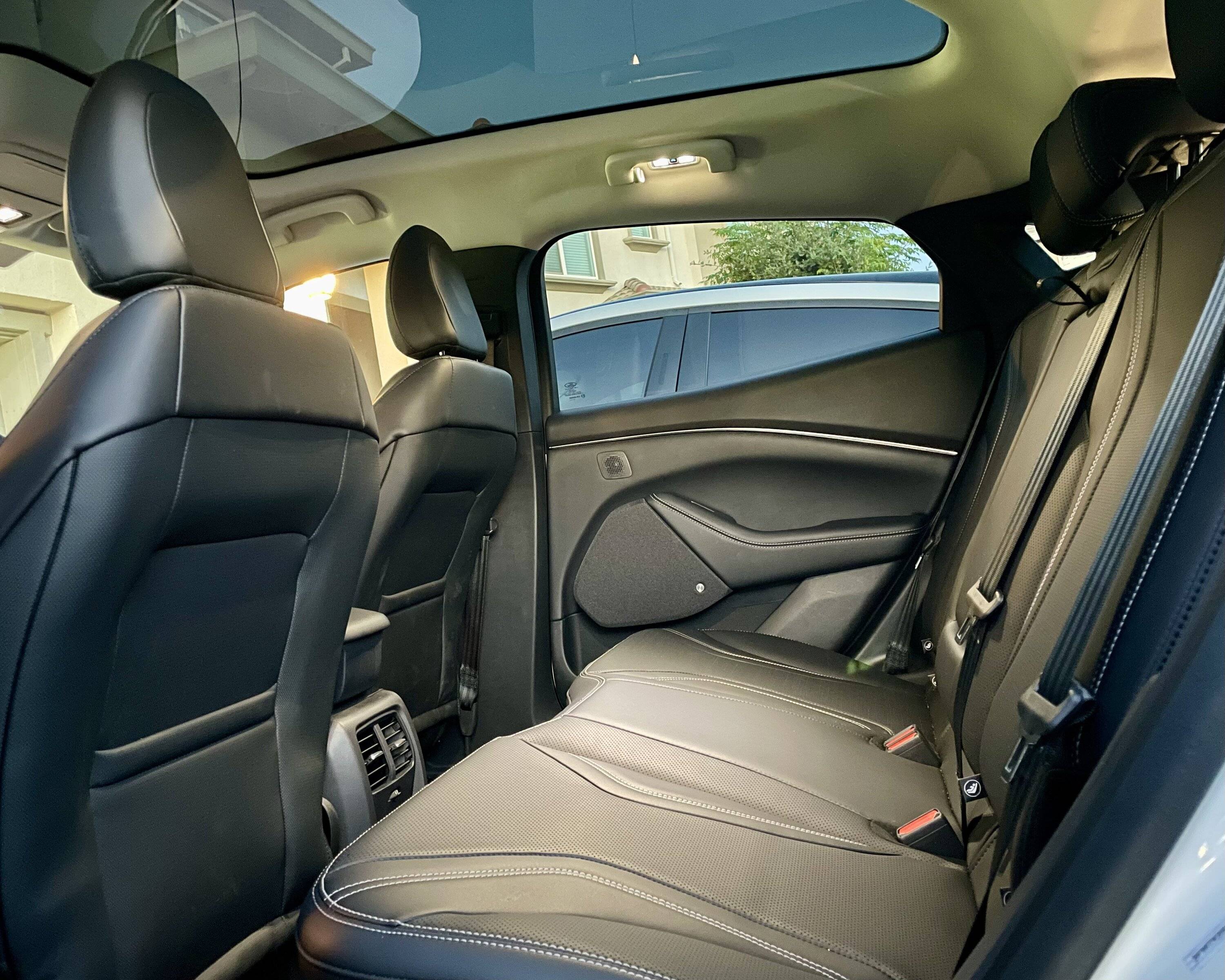 California - 2022 Mach-E, Premium eAWD Extended Range 15k miles, $43K ...