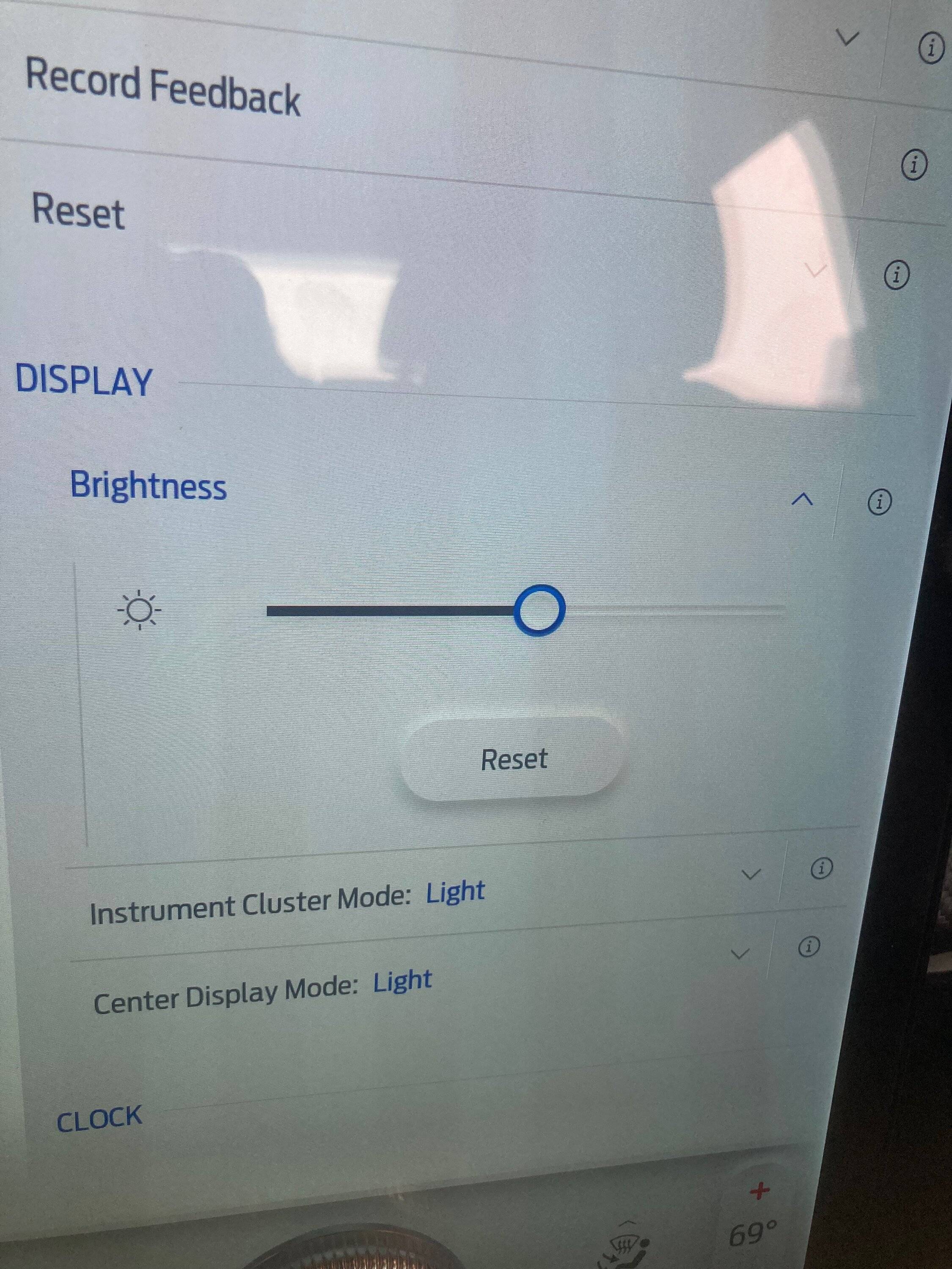 Screen brightness issue | MachEforum - Ford Mustang Mach-E News, Owners ...