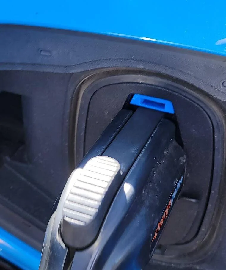 3D printed lock for L2 charging plugs (slightly modified Ford NACS ...