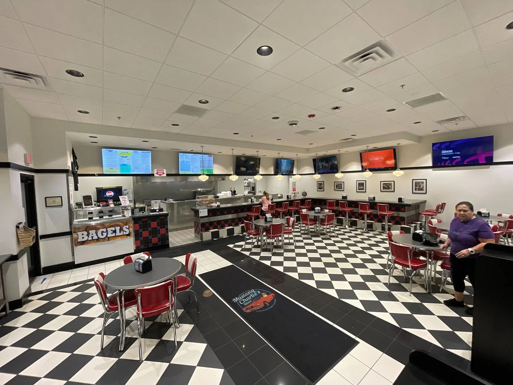 MOLTEN MAGENTA METALLIC Mach-E Club | MachEforum - Ford Mustang Mach-E ...