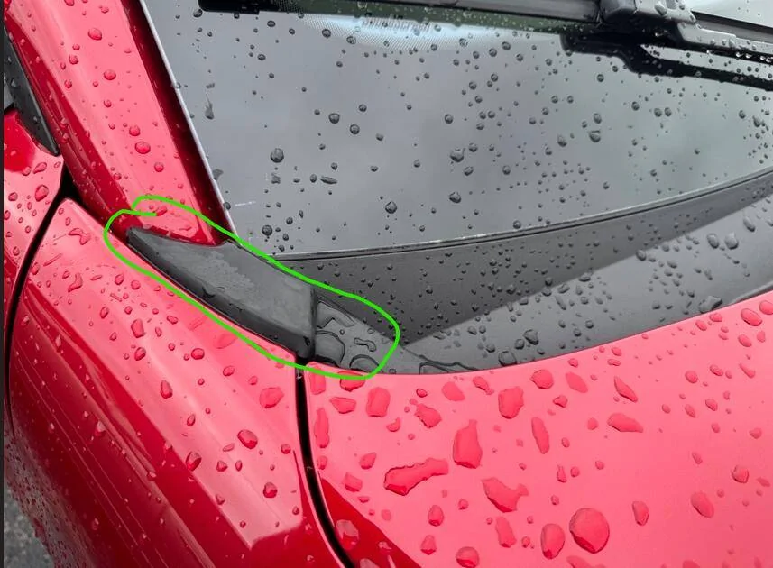 What is this (windshield cowl?) and can anyone post the removal ...
