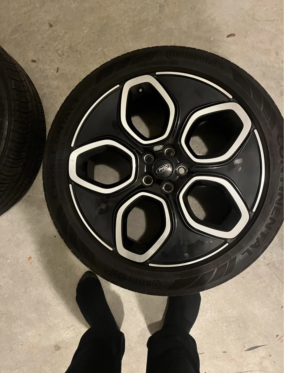 Florida - [SCAM] FS: OEM Mach-E 20” Wheels & Tires | MachEforum - Ford ...