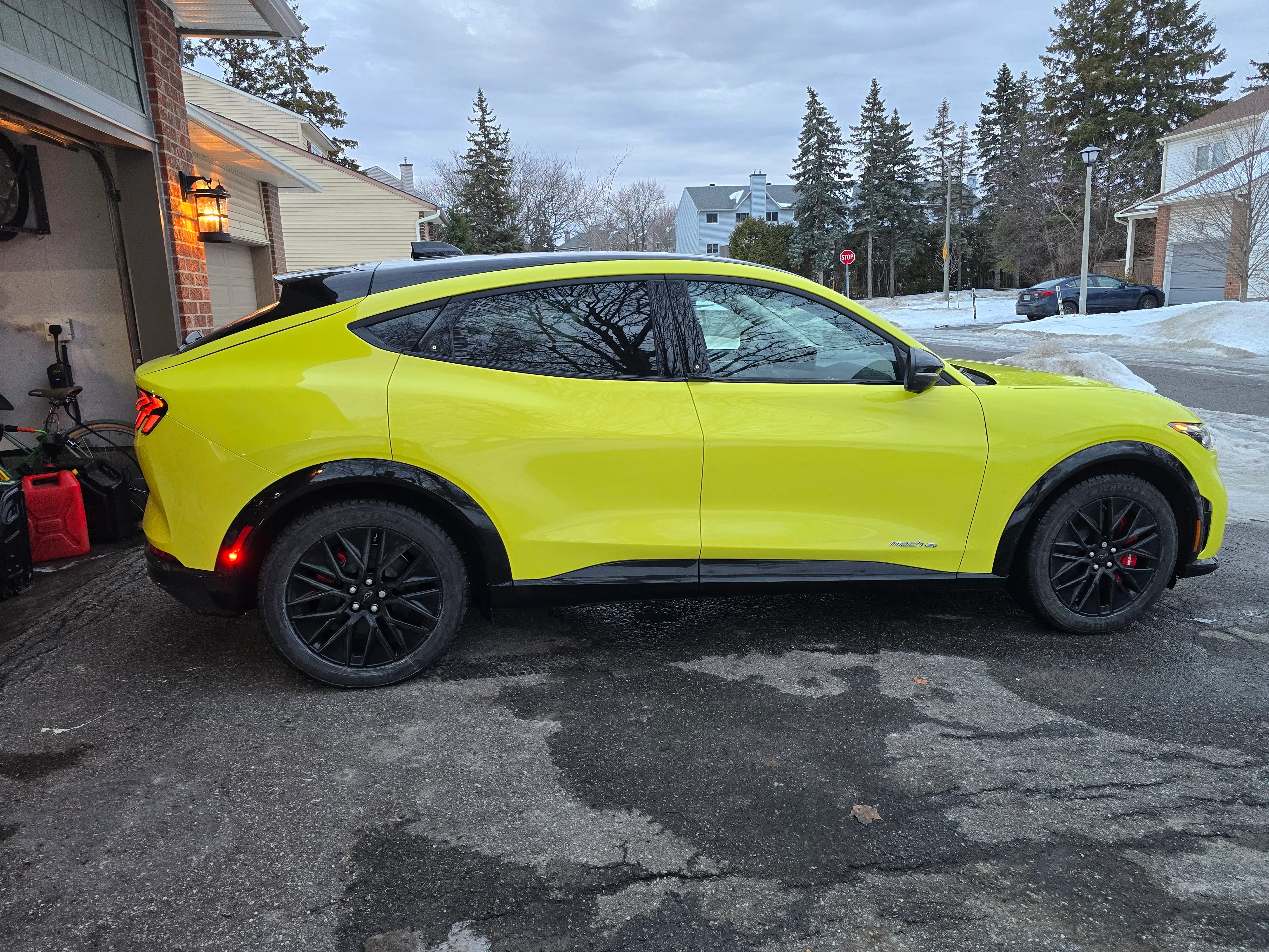 2025 Grabber Yellow Premium AWD GT Appearance pakcage - Ottawa, ON ...