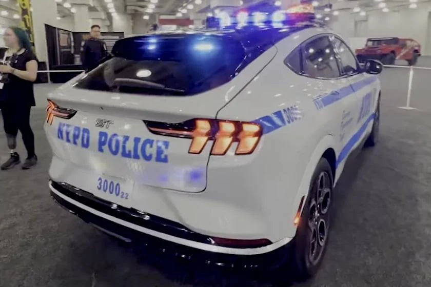 Mach-E chosen over Model 3 for NYPD Law Enforcement Use | MachEforum ...