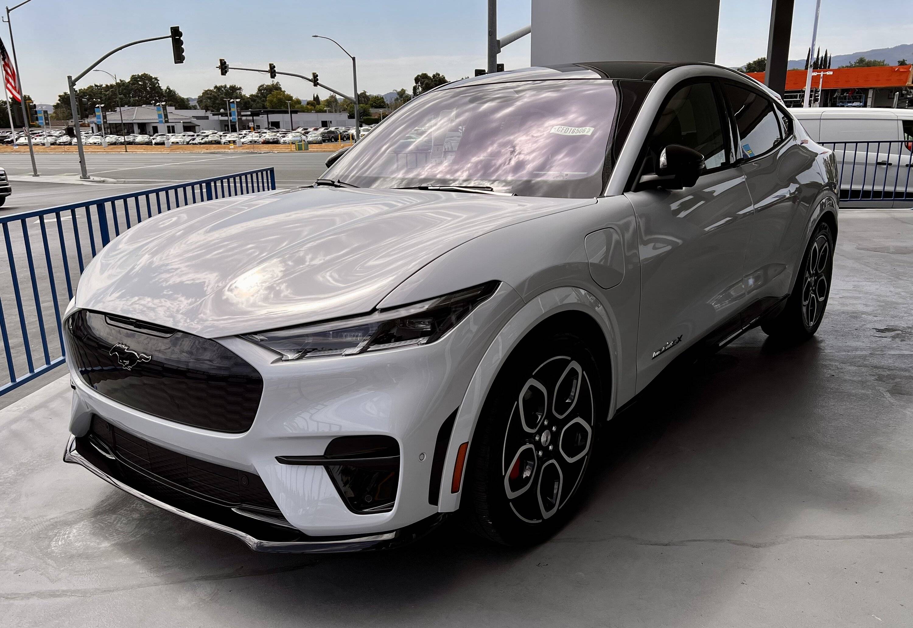 😭😭😭 POST BATTERY CONTACTOR RECALL -- FIRST JUNCTION BOX FAILURE 😭😭😭😭 ...