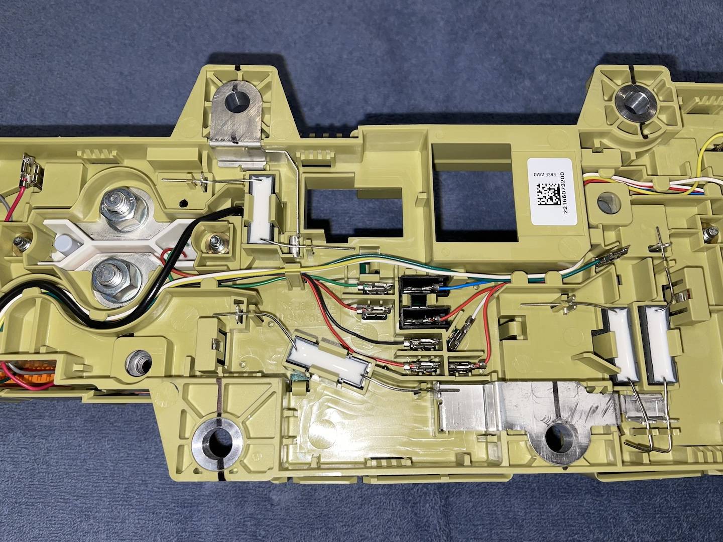 Teardown & Analysis: Base AWD HVBJB (High Voltage Battery Junction Box ...