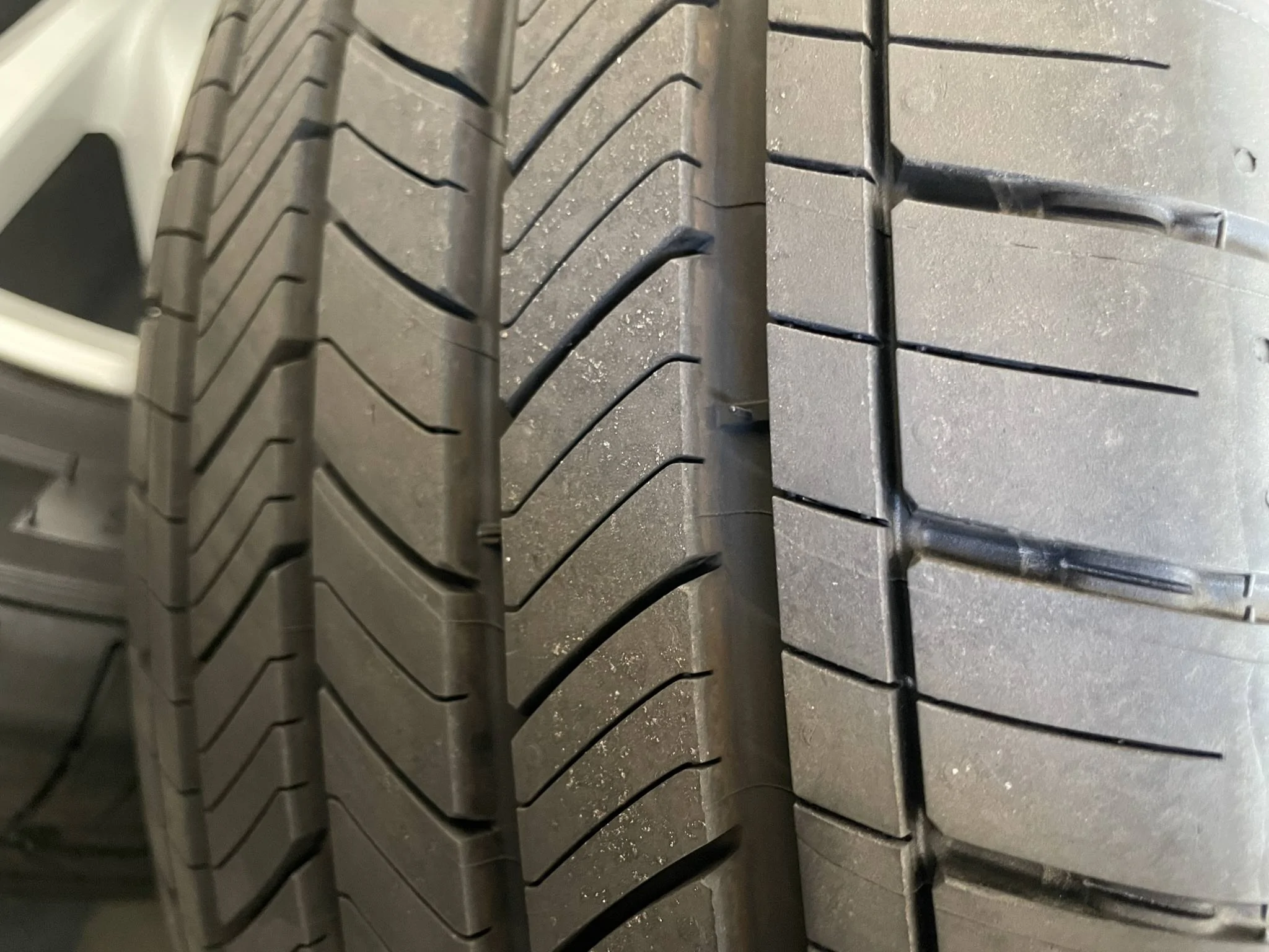 Arizona - Ice White take off package wheels/tires | MachEforum - Ford ...
