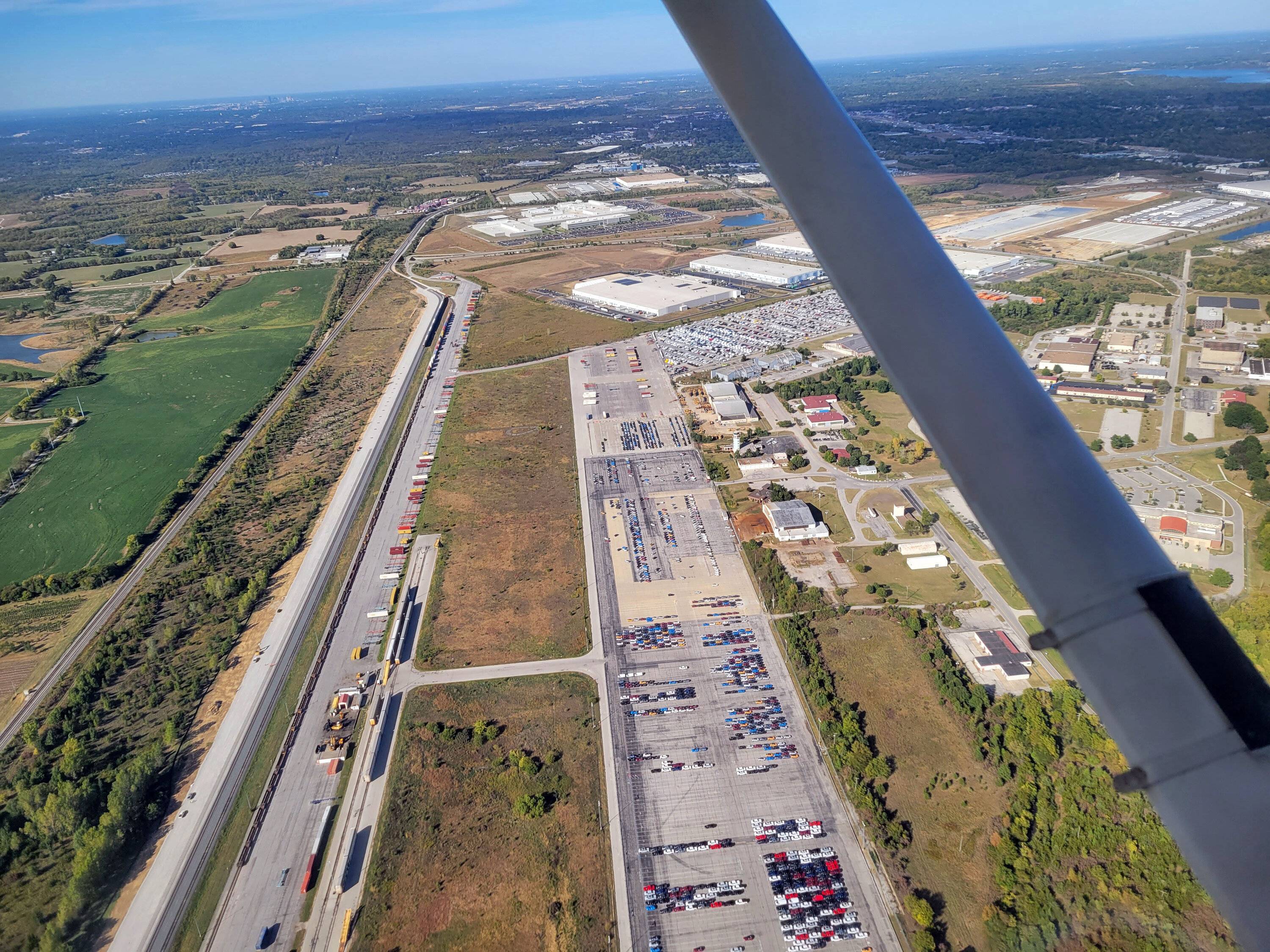 Mach-E's spotted on Kansas City dock - aerial photos | MachEforum ...