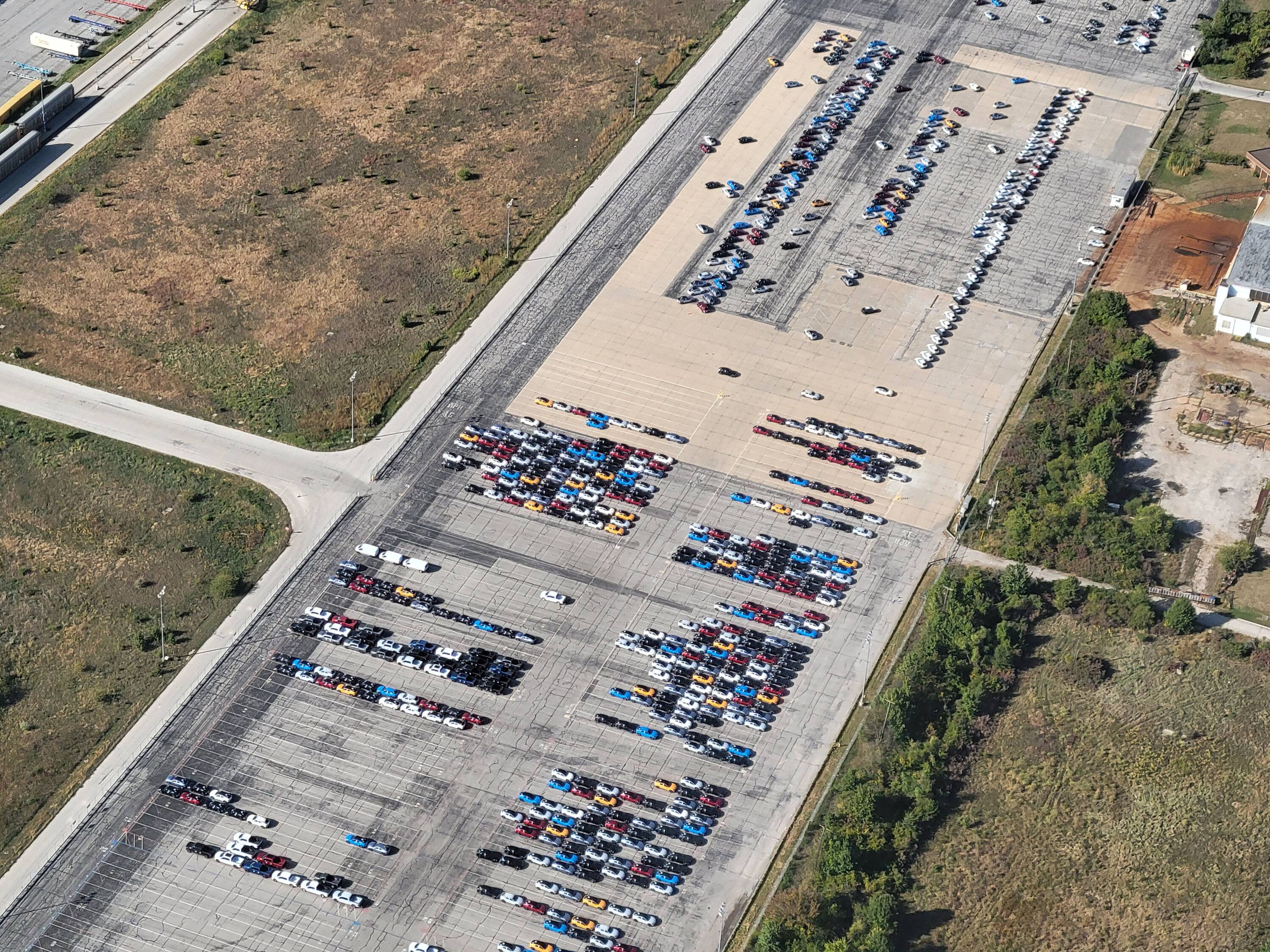 Mach-E's spotted on Kansas City dock - aerial photos | MachEforum ...