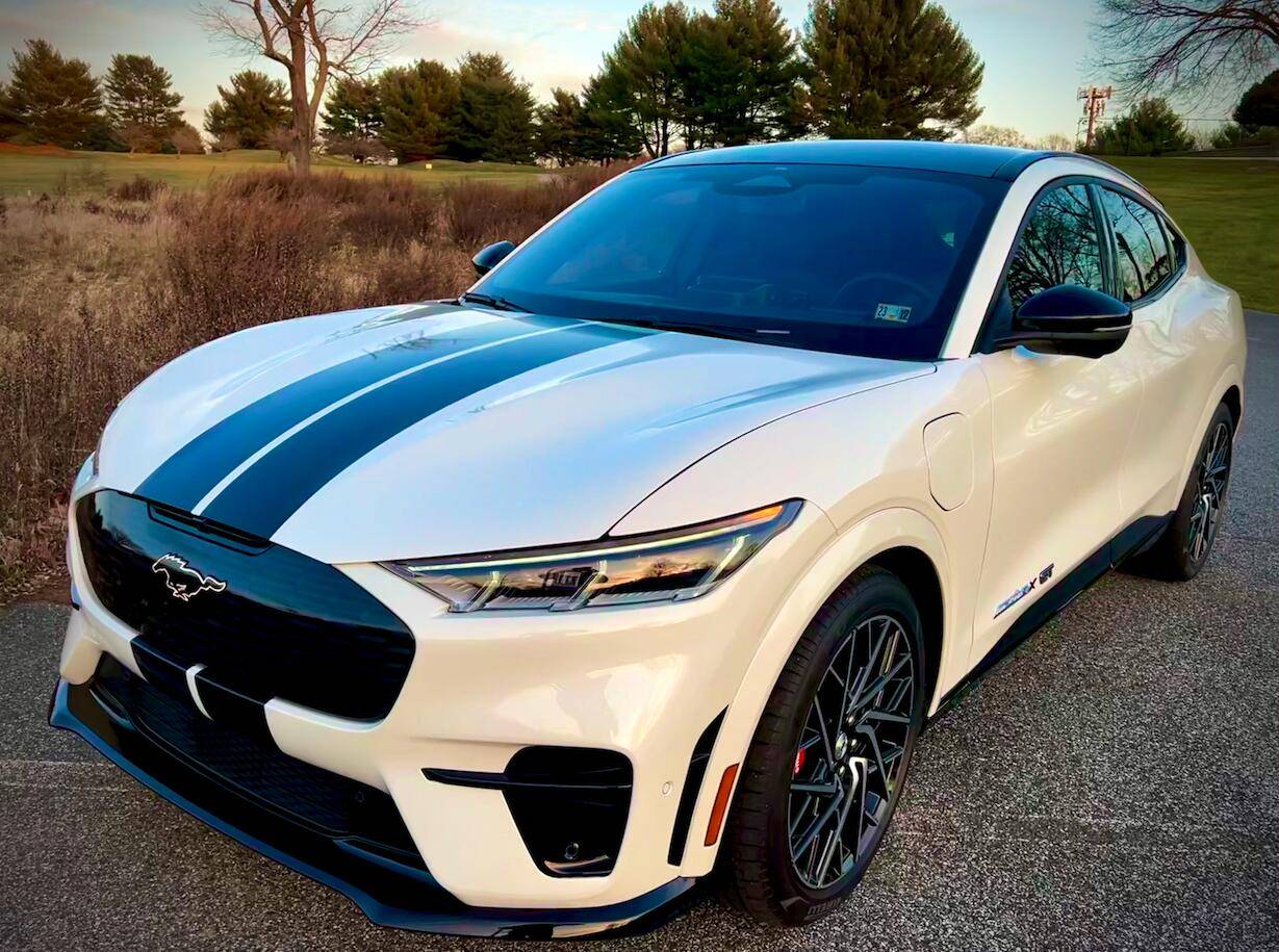 Mach E-GT Racing Stripes added today (black stripes on Star White ...