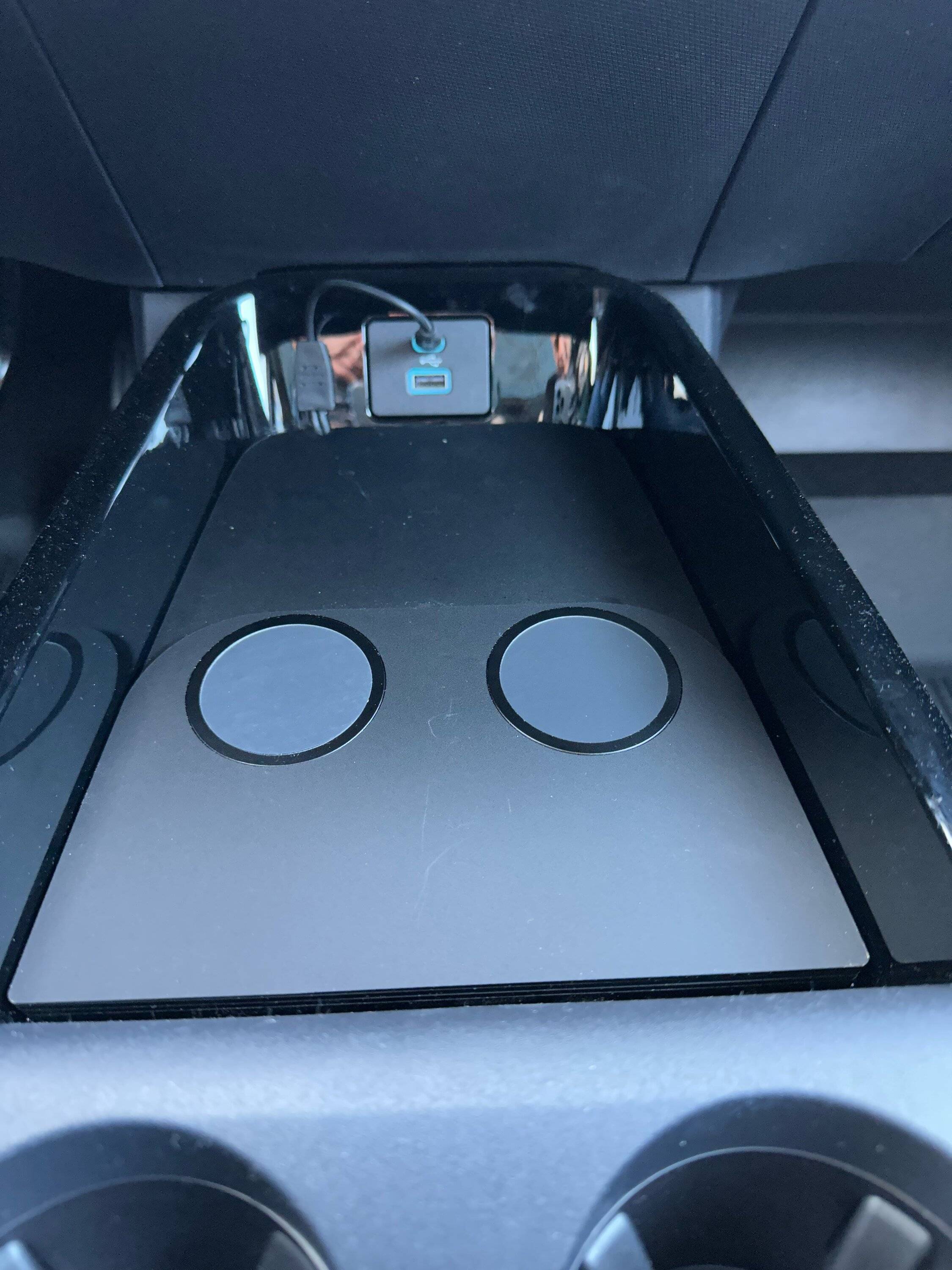 Elegant solution for phone charging annoyance in Mach-e, for iPhone ...